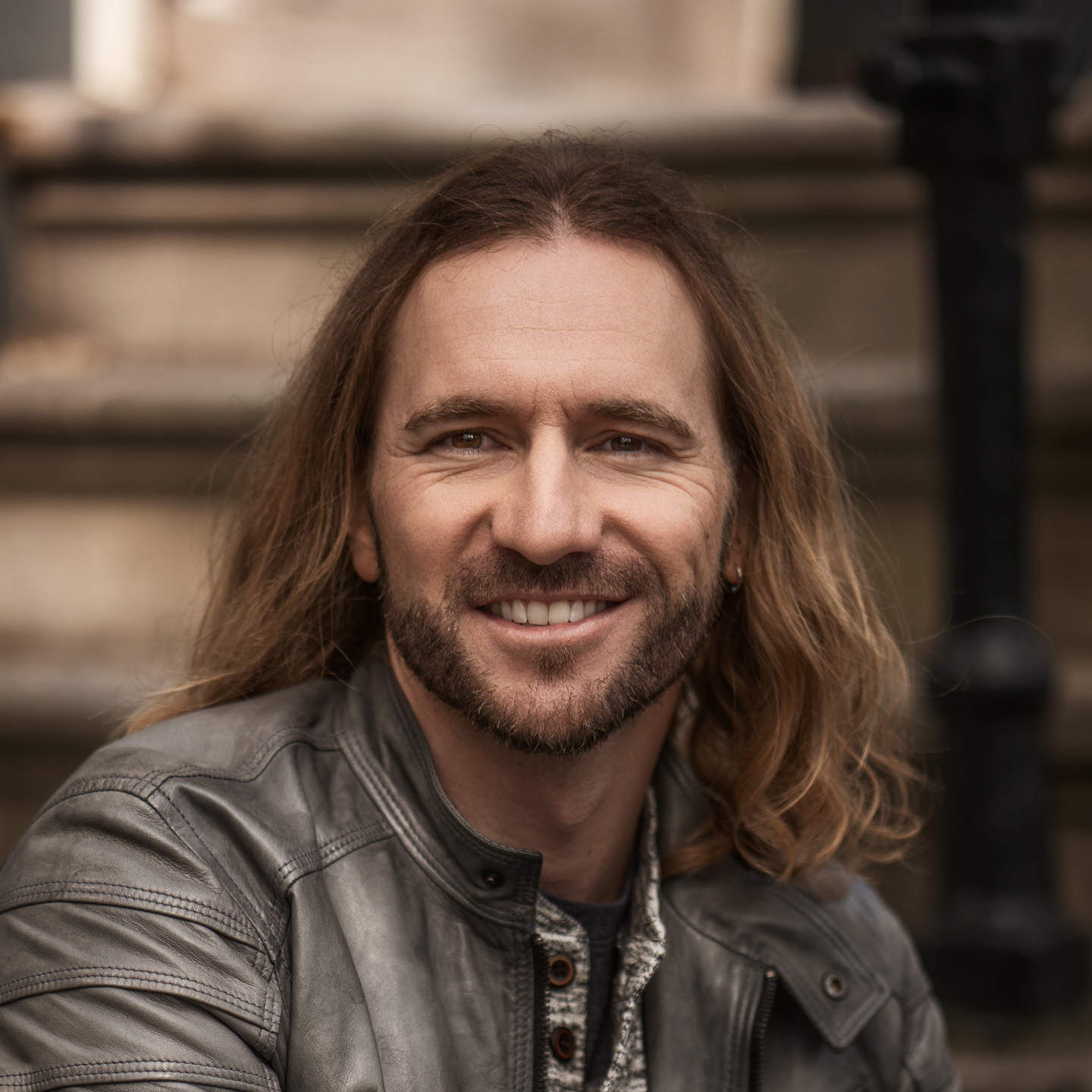 Intro to Shooting and Stitching Panoramic Images By Elia Locardi